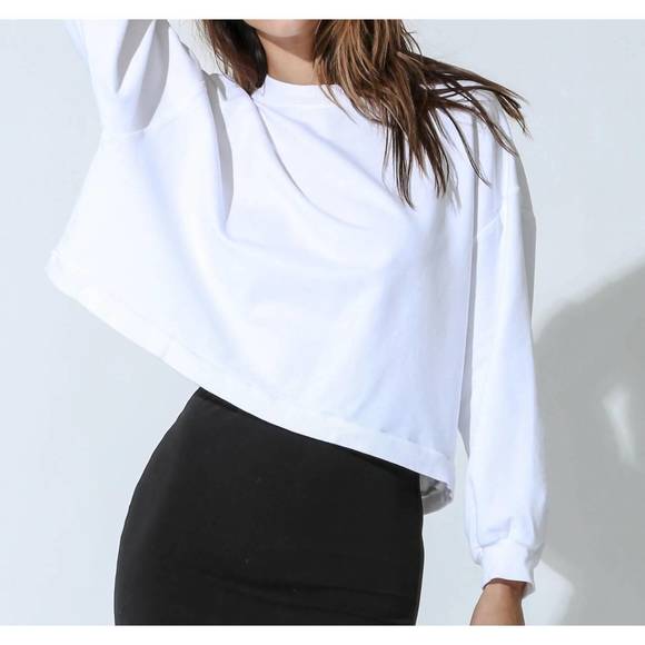 Electric & Rose | Tops | New Electric Rose Betty Sweatshirt In Cloud ...